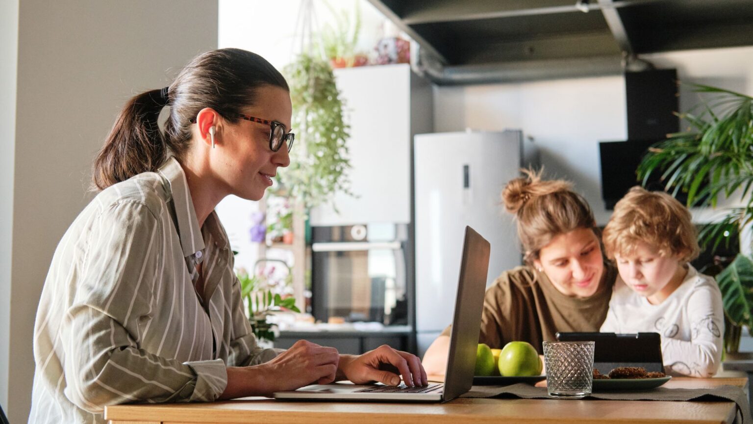 Welcome to the Gig Life | Remote Gig Work with Competitive Pay